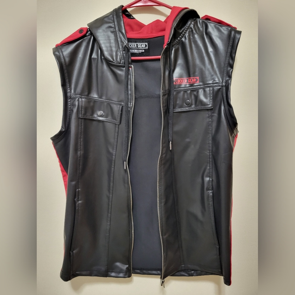 Locker Gear Dark Room Stretch Sleeveless Hoodie - Gem